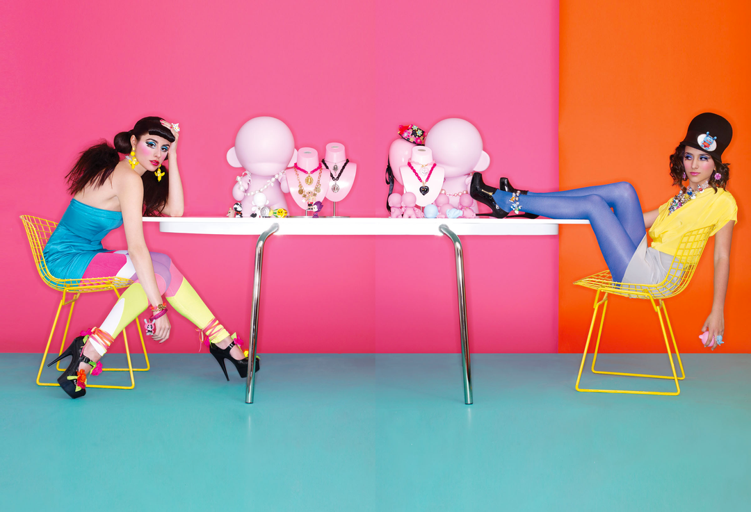 ABOUT – TARINA TARANTINO